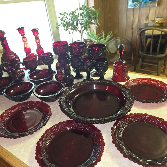 Avon | Kitchen | Vintage Avon Cape Cod Collection Ruby Red 26 Pcset ...